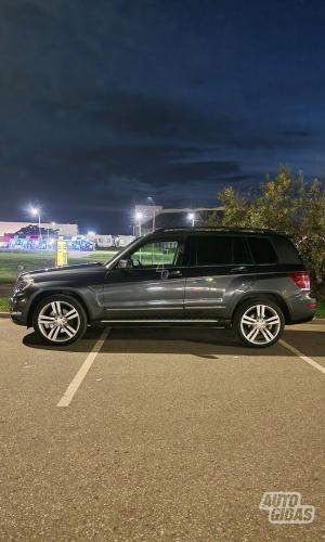 Grey Mercedes-Benz GLK 350 2014 in Kaunas, with an engine capacity of 3.50 L and mileage of 120 thousand km for 9900 €, photo 20 on AUTOMOTO.COM.LV