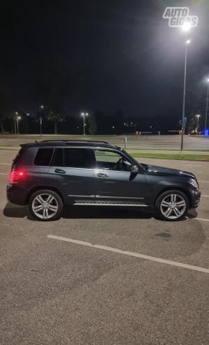 Grey Mercedes-Benz GLK 350 2014 in Kaunas, with an engine capacity of 3.50 L and mileage of 120 thousand km for 9900 €, photo 21 on AUTOMOTO.COM.LV