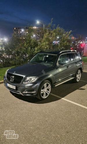 Grey Mercedes-Benz GLK 350 2014 in Kaunas, with an engine capacity of 3.50 L and mileage of 120 thousand km for 9900 €, photo 22 on AUTOMOTO.COM.LV
