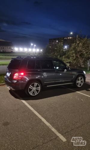 Grey Mercedes-Benz GLK 350 2014 in Kaunas, with an engine capacity of 3.50 L and mileage of 120 thousand km for 9900 €, photo 29 on AUTOMOTO.COM.LV