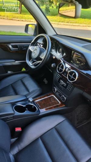 Grey Mercedes-Benz GLK 350 2014 in Kaunas, with an engine capacity of 3.50 L and mileage of 120 thousand km for 9900 €, photo 31 on AUTOMOTO.COM.LV