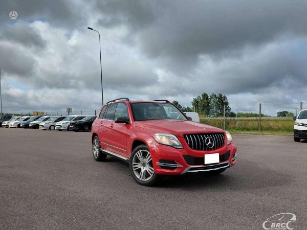 Sarkans Mercedes-Benz GLK 350 2013 Viļņa, ar dzinēja tilpumu 3.50 L un nobraukumu 203 tūkst. km par 8900 €, foto 4 vietnē AUTOMOTO.COM.LV