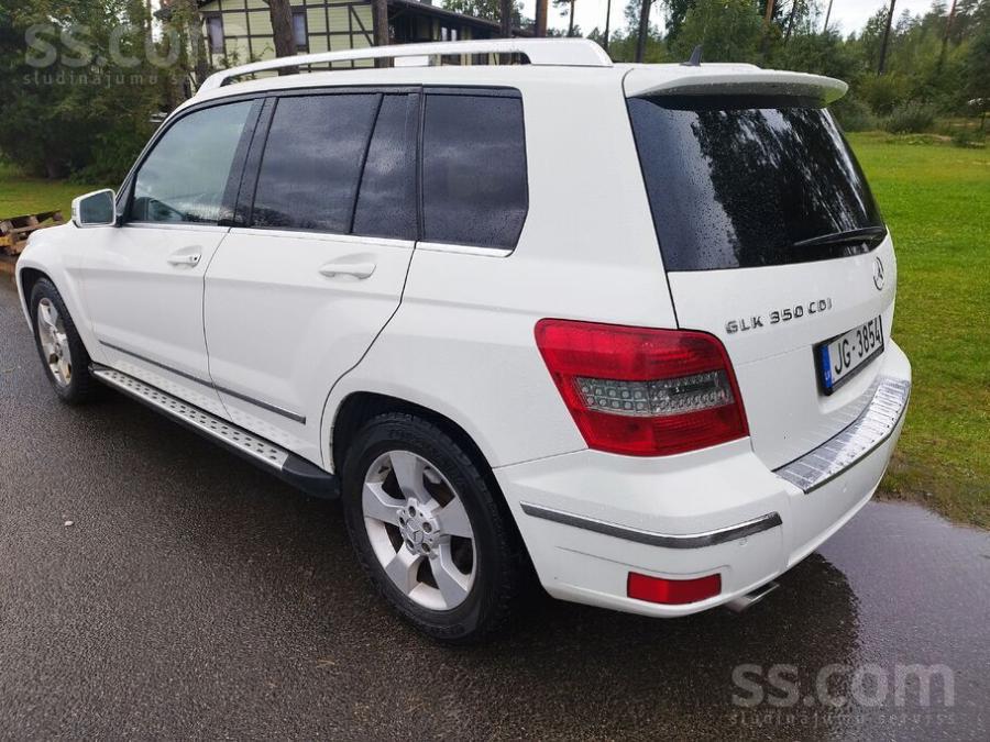 Белый Мерседес ГЛК 350 2010 в Рига, объемом двигателя 3.00 л и пробегом 306 тыс. км за 6300 €, фото 4 на AUTOMOTO.COM.LV