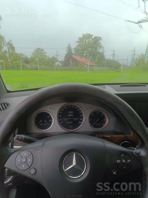 Balts Mercedes-Benz GLK 350 2010 Saldus, ar dzinēja tilpumu 3.00 L un nobraukumu 370 tūkst. km par 5000 €, foto 6 vietnē AUTOMOTO.COM.LV