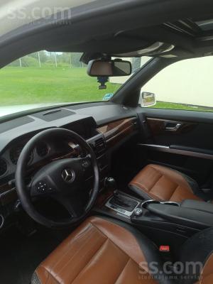Balts Mercedes-Benz GLK 350 2010 Saldus, ar dzinēja tilpumu 3.00 L un nobraukumu 370 tūkst. km par 5000 €, foto 9 vietnē AUTOMOTO.COM.LV