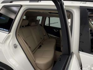 White Mercedes-Benz GLK 350 2012 in Vilnius, with an engine capacity of 3.50 L and mileage of 282 thousand km for 5900 €, photo 13 on AUTOMOTO.COM.LV