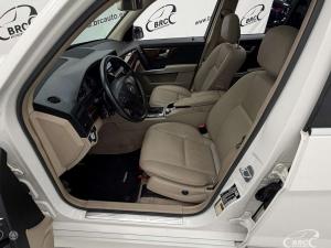 White Mercedes-Benz GLK 350 2012 in Vilnius, with an engine capacity of 3.50 L and mileage of 282 thousand km for 5900 €, photo 23 on AUTOMOTO.COM.LV