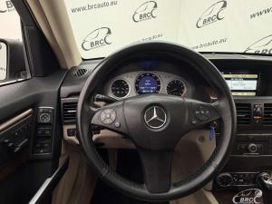 White Mercedes-Benz GLK 350 2012 in Vilnius, with an engine capacity of 3.50 L and mileage of 282 thousand km for 5900 €, photo 30 on AUTOMOTO.COM.LV
