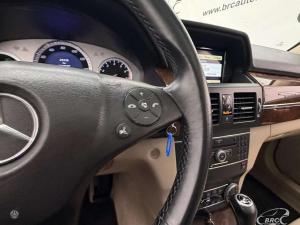 White Mercedes-Benz GLK 350 2012 in Vilnius, with an engine capacity of 3.50 L and mileage of 282 thousand km for 5900 €, photo 31 on AUTOMOTO.COM.LV