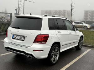 White Mercedes-Benz GLK 350 2013 in Vilnius, with an engine capacity of 3.50 L and mileage of 159 thousand km for 14000 €, photo 3 on AUTOMOTO.COM.LV