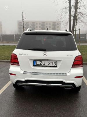 White Mercedes-Benz GLK 350 2013 in Vilnius, with an engine capacity of 3.50 L and mileage of 159 thousand km for 14000 €, photo 4 on AUTOMOTO.COM.LV