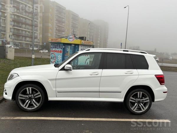 Balts Mercedes-Benz GLK 350 2013 Rīga, ar dzinēja tilpumu 3.50 L un nobraukumu 159 tūkst. km par 14000 €, foto 1 vietnē AUTOMOTO.COM.LV