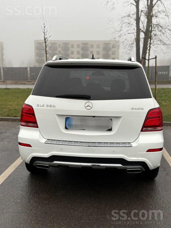 Balts Mercedes-Benz GLK 350 2013 Rīga, ar dzinēja tilpumu 3.50 L un nobraukumu 159 tūkst. km par 14000 €, foto 5 vietnē AUTOMOTO.COM.LV