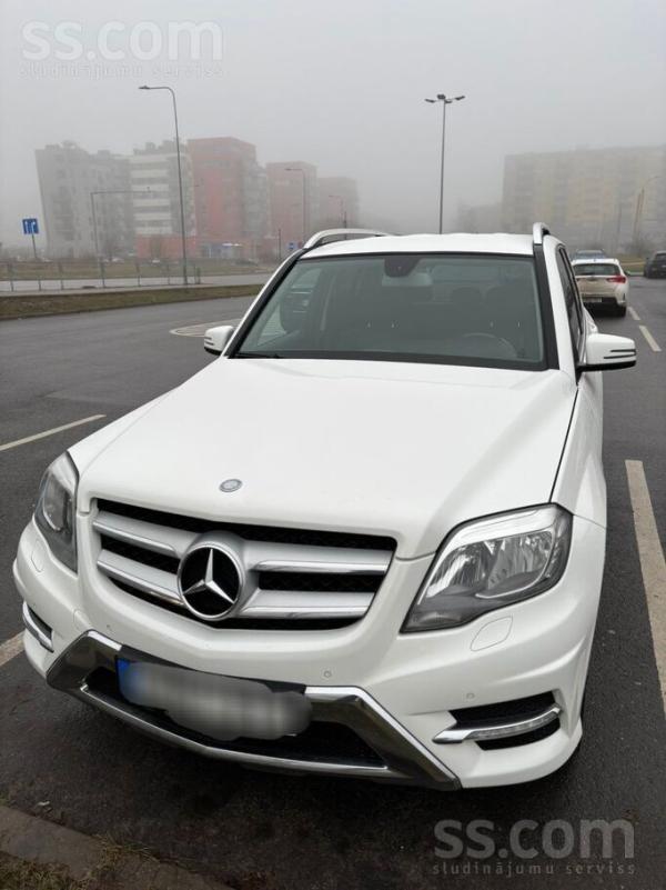 Balts Mercedes-Benz GLK 350 2013 Rīga, ar dzinēja tilpumu 3.50 L un nobraukumu 159 tūkst. km par 14000 €, foto 6 vietnē AUTOMOTO.COM.LV