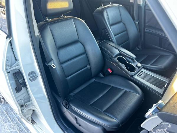 Balts Mercedes-Benz GLK 350 2013 Avižieniai, ar dzinēja tilpumu 3.50 L un nobraukumu 159 tūkst. km par 10900 €, foto 9 vietnē AUTOMOTO.COM.LV