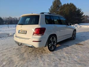 White Mercedes-Benz GLK 350 2013 in Kaunas, with an engine capacity of 2.99 L and mileage of 228 thousand km for 10400 €, photo 5 on AUTOMOTO.COM.LV