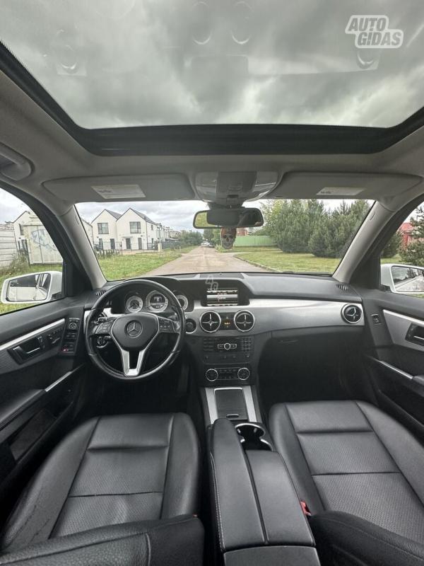 Balts Mercedes-Benz GLK 350 2015 Kauņa, ar dzinēja tilpumu 3.50 L un nobraukumu 175 tūkst. km par 12250 €, foto 8 vietnē AUTOMOTO.COM.LV