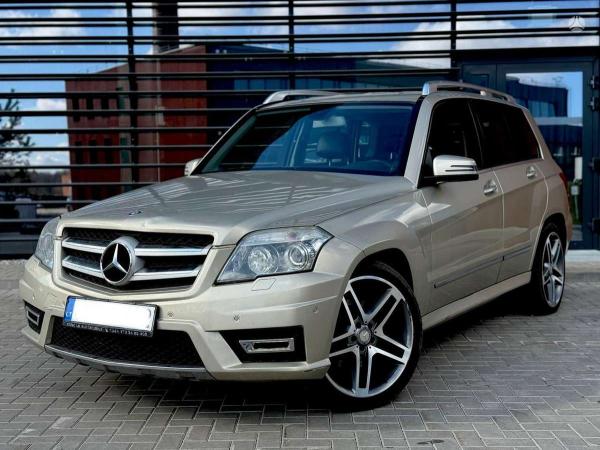 Yellow Mercedes-Benz GLK 350 2011 in Klaipeda, with an engine capacity of 0.00 L and mileage of 297 thousand km for 6550 €, photo 1 on AUTOMOTO.COM.LV