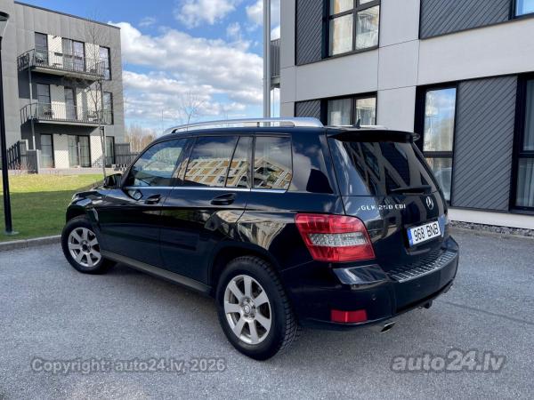 Melns Mercedes-Benz GLK-Class 2010 Tartu, ar dzinēja tilpumu 2.10 L un nobraukumu 380 tūkst. km par 6999 €, foto 2 vietnē AUTOMOTO.COM.LV