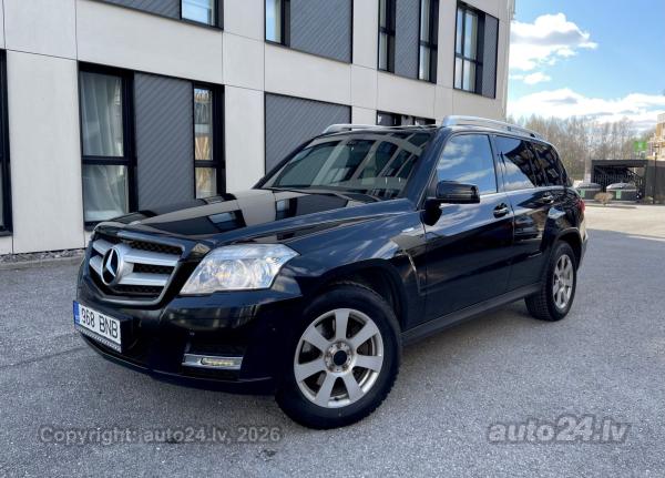 Melns Mercedes-Benz GLK-Class 2010 Tartu, ar dzinēja tilpumu 2.10 L un nobraukumu 380 tūkst. km par 6999 €, foto 3 vietnē AUTOMOTO.COM.LV