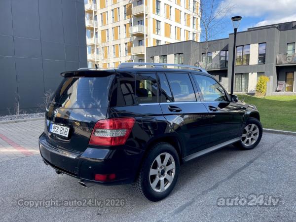 Melns Mercedes-Benz GLK-Class 2010 Tartu, ar dzinēja tilpumu 2.10 L un nobraukumu 380 tūkst. km par 6999 €, foto 4 vietnē AUTOMOTO.COM.LV