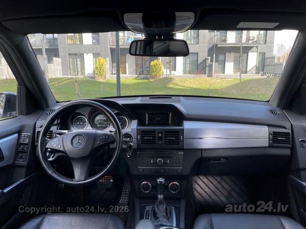 Melns Mercedes-Benz GLK-Class 2010 Tartu, ar dzinēja tilpumu 2.10 L un nobraukumu 380 tūkst. km par 6999 €, foto 8 vietnē AUTOMOTO.COM.LV