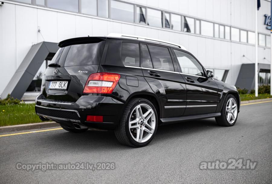Melns Mercedes-Benz GLK-Class 2010 Tallina, ar dzinēja tilpumu 3.00 L un nobraukumu 318 tūkst. km par 8999 €, foto 5 vietnē AUTOMOTO.COM.LV