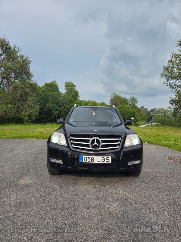 Black Mercedes-Benz GLK-Class 2010 in Paide, with an engine capacity of 3.00 L and mileage of 243 thousand km for 8600 €, photo 5 on AUTOMOTO.COM.LV