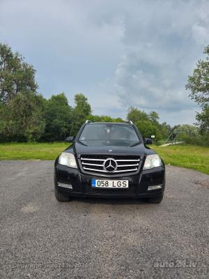 Black Mercedes-Benz GLK-Class 2010 in Paide, with an engine capacity of 3.00 L and mileage of 243 thousand km for 8600 €, photo 6 on AUTOMOTO.COM.LV