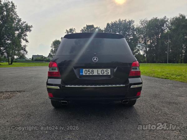 Black Mercedes-Benz GLK-Class 2010 in Paide, with an engine capacity of 3.00 L and mileage of 243 thousand km for 8600 €, photo 6 on AUTOMOTO.COM.LV