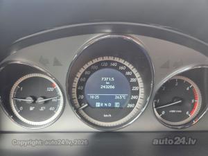 Black Mercedes-Benz GLK-Class 2010 in Paide, with an engine capacity of 3.00 L and mileage of 243 thousand km for 8600 €, photo 10 on AUTOMOTO.COM.LV