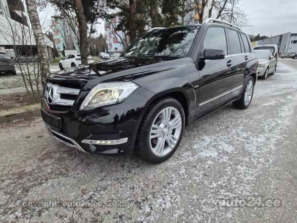 Melns Mercedes-Benz GLK-Class 2014 Tallina, ar dzinēja tilpumu 2.20 L un nobraukumu 212 tūkst. km par 15990 €, foto 1 vietnē AUTOMOTO.COM.LV