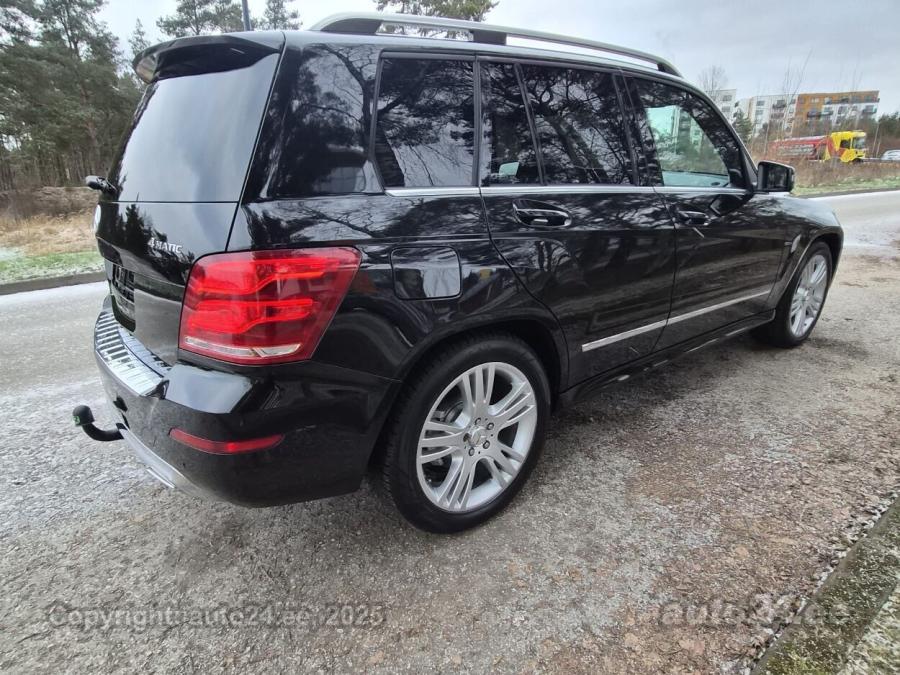 Melns Mercedes-Benz GLK-Class 2014 Tallina, ar dzinēja tilpumu 2.20 L un nobraukumu 212 tūkst. km par 15990 €, foto 10 vietnē AUTOMOTO.COM.LV