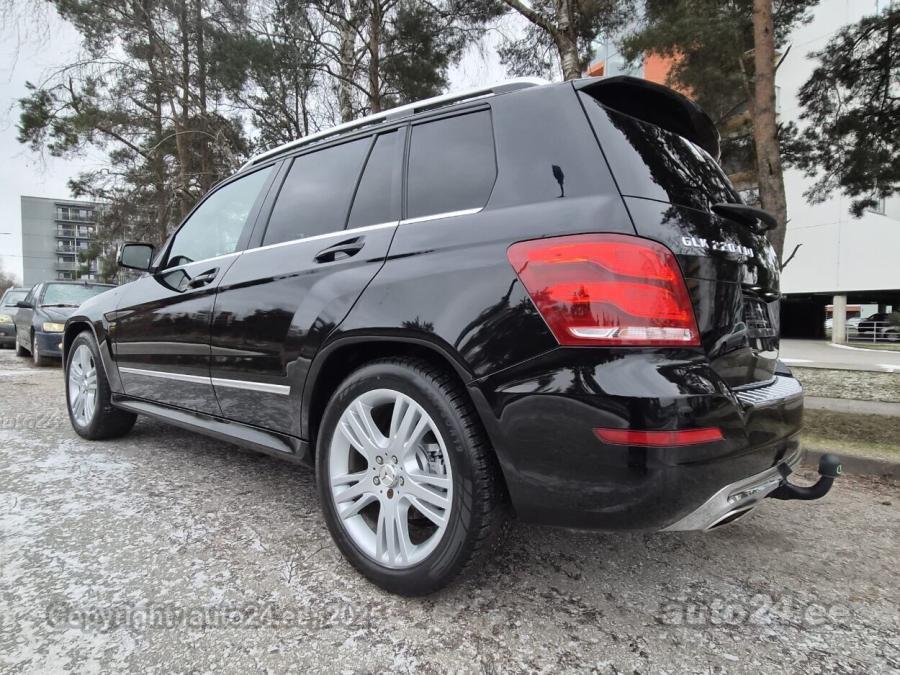 Melns Mercedes-Benz GLK-Class 2014 Tallina, ar dzinēja tilpumu 2.20 L un nobraukumu 212 tūkst. km par 15990 €, foto 11 vietnē AUTOMOTO.COM.LV