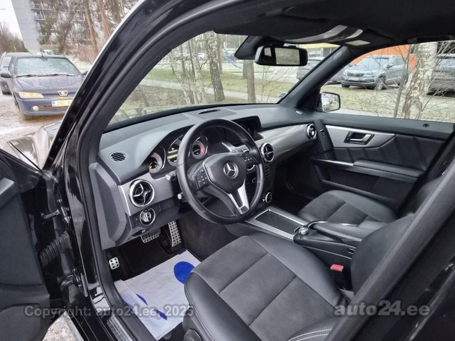 Melns Mercedes-Benz GLK-Class 2014 Tallina, ar dzinēja tilpumu 2.20 L un nobraukumu 212 tūkst. km par 15990 €, foto 17 vietnē AUTOMOTO.COM.LV