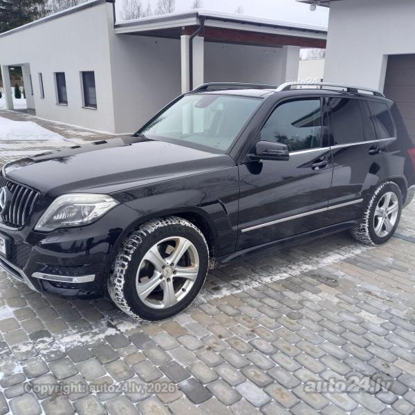 Melns Mercedes-Benz GLK-Class 2015 Tallina, ar dzinēja tilpumu 2.10 L un nobraukumu 310 tūkst. km par 15000 €, foto 11 vietnē AUTOMOTO.COM.LV