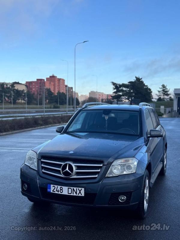 Zils Mercedes-Benz GLK-Class 2009 Tallina, ar dzinēja tilpumu 3.00 L un nobraukumu 409 tūkst. km par 6500 €, foto 8 vietnē AUTOMOTO.COM.LV