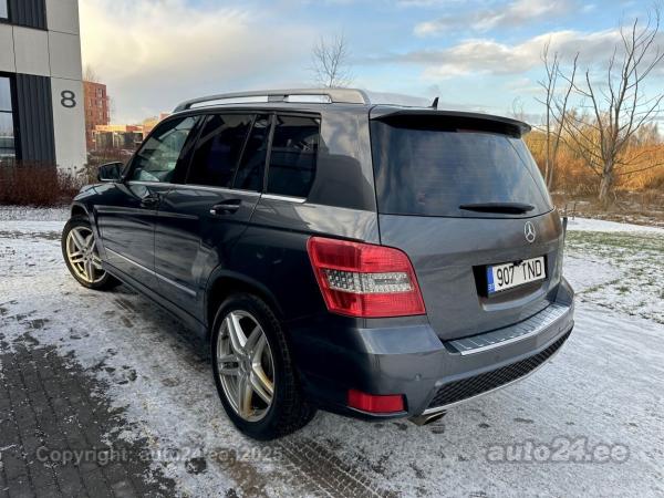 Pelēks Mercedes-Benz GLK-Class 2011 Tartu, ar dzinēja tilpumu 2.10 L un nobraukumu 292 tūkst. km par 6999 €, foto 2 vietnē AUTOMOTO.COM.LV