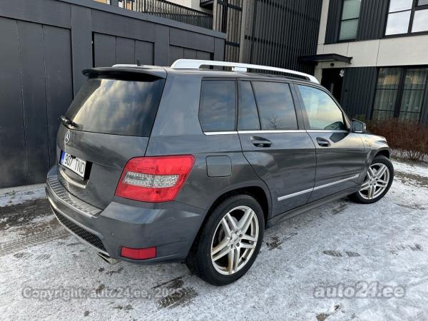 Pelēks Mercedes-Benz GLK-Class 2011 Tartu, ar dzinēja tilpumu 2.10 L un nobraukumu 292 tūkst. km par 6999 €, foto 4 vietnē AUTOMOTO.COM.LV