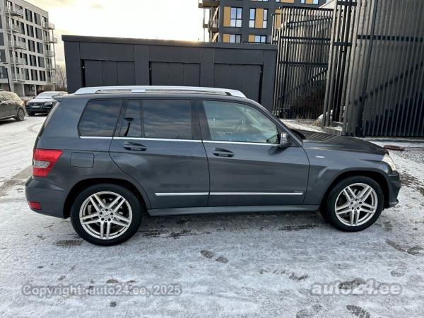 Pelēks Mercedes-Benz GLK-Class 2011 Tartu, ar dzinēja tilpumu 2.10 L un nobraukumu 292 tūkst. km par 6999 €, foto 5 vietnē AUTOMOTO.COM.LV
