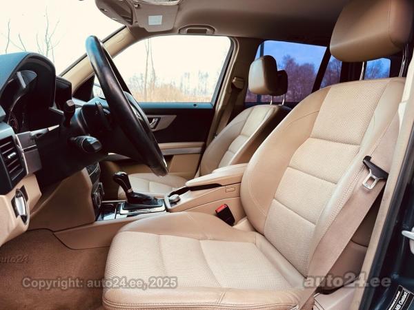 Grey Mercedes-Benz GLK-Class 2011 in Tartu, with an engine capacity of 2.10 L and mileage of 292 thousand km for 6999 €, photo 11 on AUTOMOTO.COM.LV