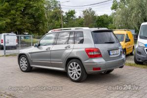 Pelēks Mercedes-Benz GLK-Class 2012 Tallina, ar dzinēja tilpumu 2.20 L un nobraukumu 283 tūkst. km par 9900 €, foto 8 vietnē AUTOMOTO.COM.LV