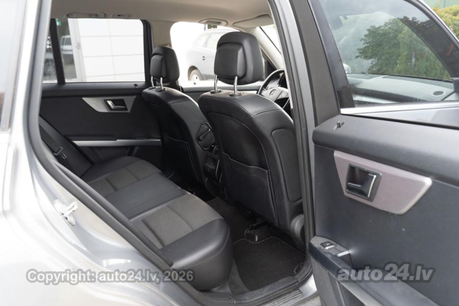 Grey Mercedes-Benz GLK-Class 2012 in Tallinn, with an engine capacity of 2.20 L and mileage of 283 thousand km for 9900 €, photo 13 on AUTOMOTO.COM.LV