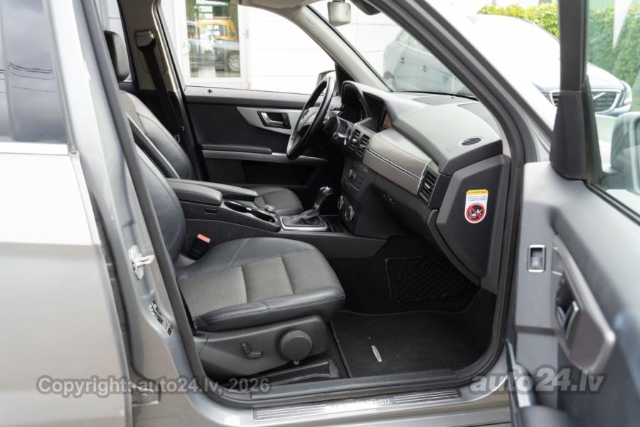 Grey Mercedes-Benz GLK-Class 2012 in Tallinn, with an engine capacity of 2.20 L and mileage of 283 thousand km for 9900 €, photo 15 on AUTOMOTO.COM.LV