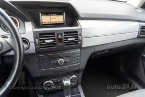 Grey Mercedes-Benz GLK-Class 2012 in Tallinn, with an engine capacity of 2.20 L and mileage of 283 thousand km for 9900 €, photo 21 on AUTOMOTO.COM.LV