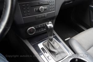 Grey Mercedes-Benz GLK-Class 2012 in Tallinn, with an engine capacity of 2.20 L and mileage of 283 thousand km for 9900 €, photo 23 on AUTOMOTO.COM.LV