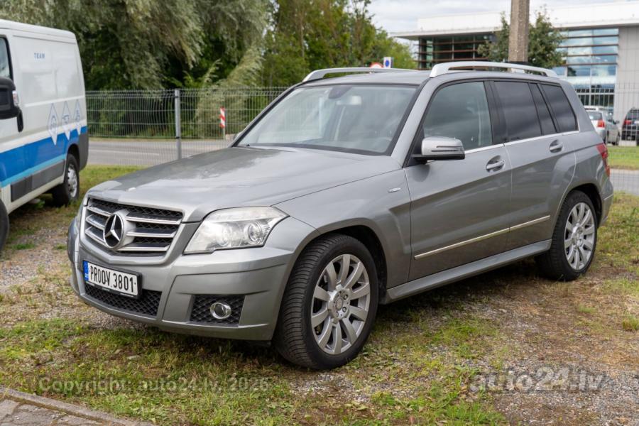 Grey Mercedes-Benz GLK-Class 2012 in Tallinn, with an engine capacity of 2.20 L and mileage of 283 thousand km for 9900 €, photo 24 on AUTOMOTO.COM.LV