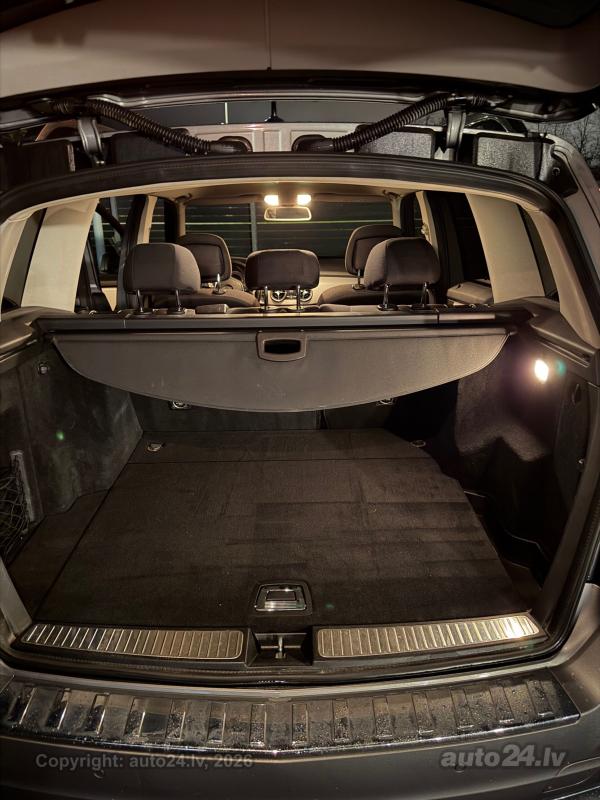 Grey Mercedes-Benz GLK-Class 2013 in Tallinn, with an engine capacity of 2.10 L and mileage of 280 thousand km for 9999 €, photo 6 on AUTOMOTO.COM.LV
