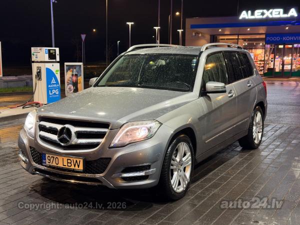 Grey Mercedes-Benz GLK-Class 2013 in Tallinn, with an engine capacity of 2.10 L and mileage of 280 thousand km for 9999 €, photo 10 on AUTOMOTO.COM.LV