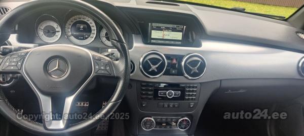 Pelēks Mercedes-Benz GLK-Class 2014 Tallina, ar dzinēja tilpumu 2.10 L un nobraukumu 280 tūkst. km par 13700 €, foto 11 vietnē AUTOMOTO.COM.LV